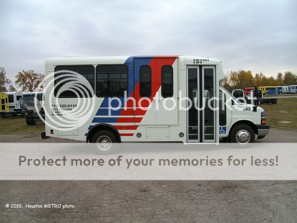 Photos: Houston METRO's newest big & para-transit vehicles - Other ...